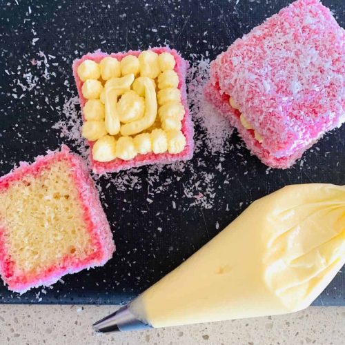 Jelly Lamingtons | A pretty twist on an Aussie favourite