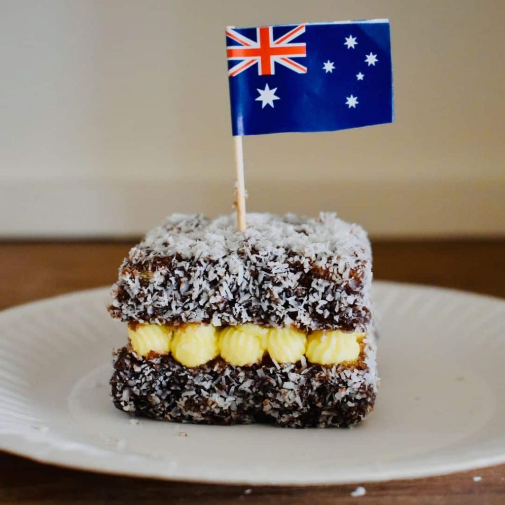 Jelly Lamingtons | A pretty twist on an Aussie favourite