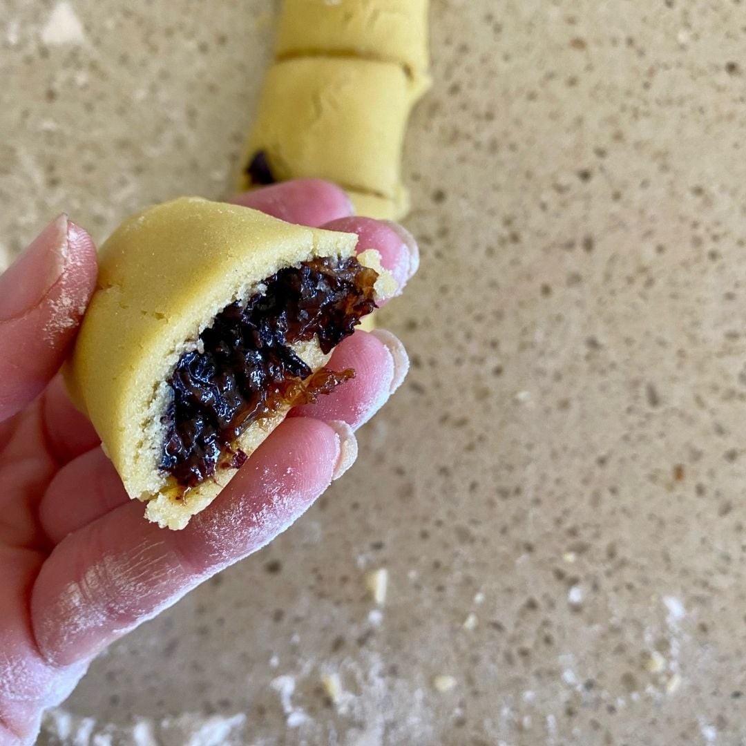 Spicy Fruit Roll Biscuits | Recipe by Cooking with Nana Ling