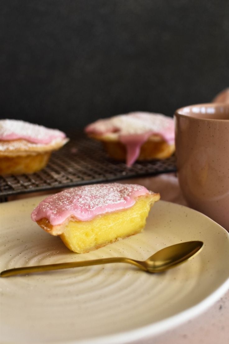 Pie Maker Vanilla Slice Recipe | Cooking with Nana Ling