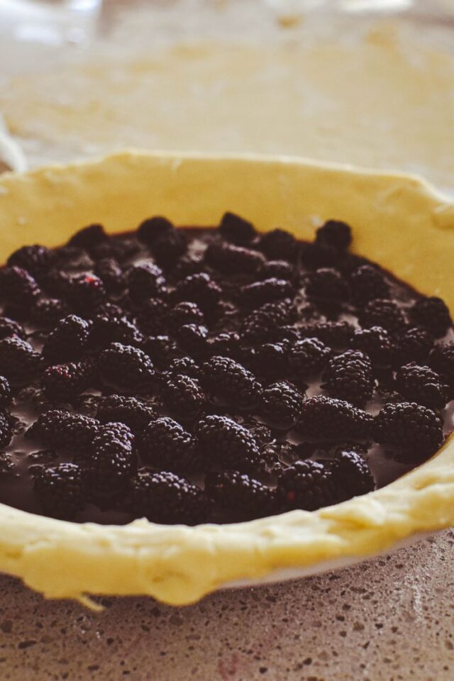 Mulberry Pie Recipe | Cooking with Nana Ling