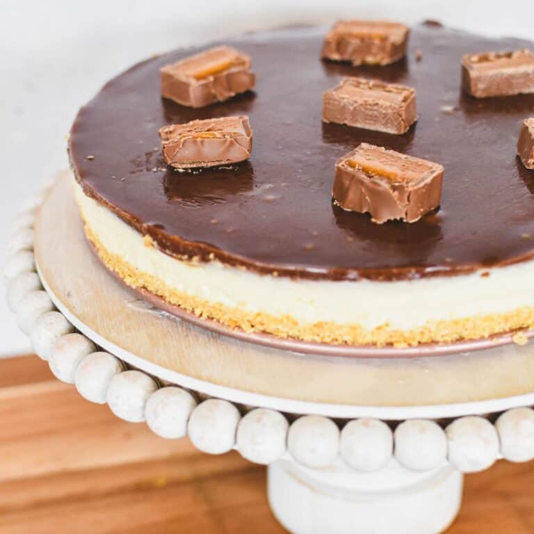 No Bake Mars Bar Cheesecake - Cooking with Nana Ling
