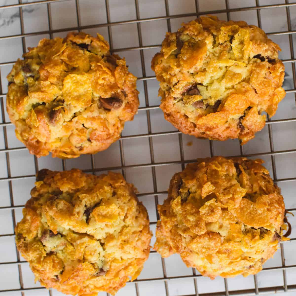 Cornflake biscuits store