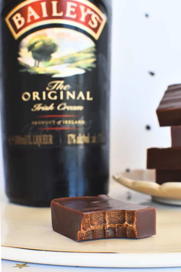 Bailey's Fudge - Cooking with Nana Ling