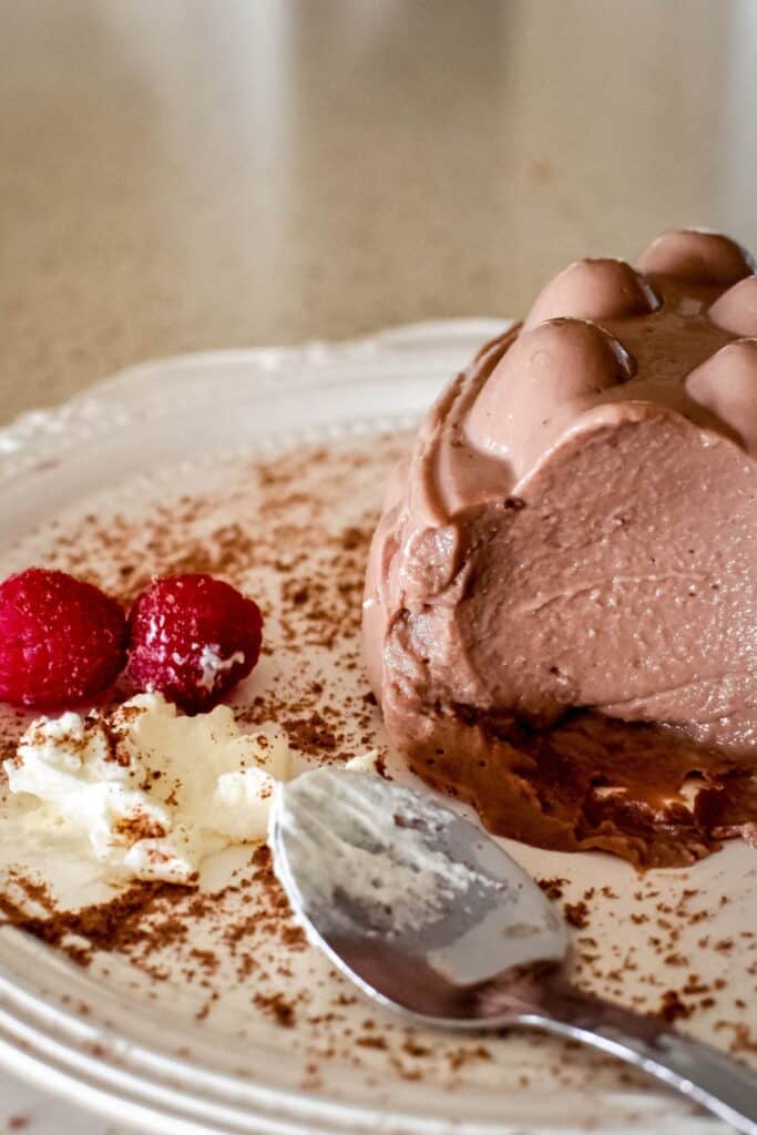 Chocolate Blancmange - Cooking with Nana Ling