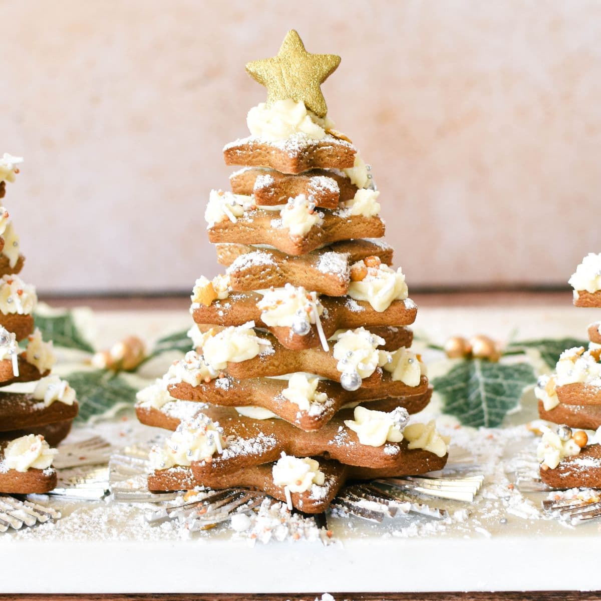 Gingerbread Christmas Trees - Cooking with Nana Ling