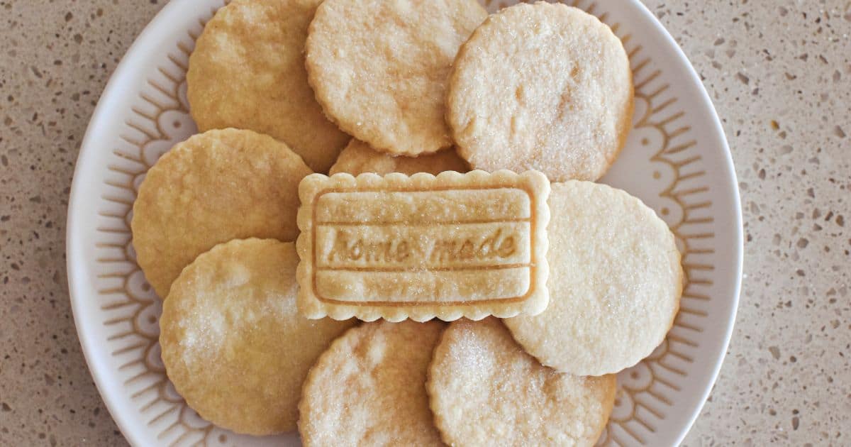 Shortbread Biscuits - Cooking with Nana Ling